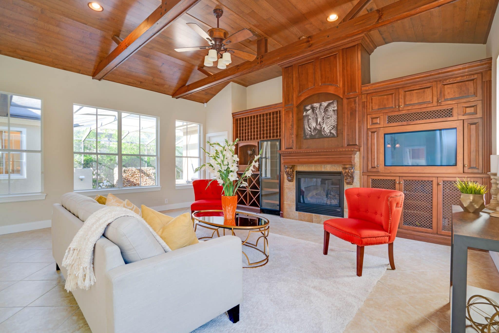 How to Stage with Warm Colors this Fall - MHM Professional Staging